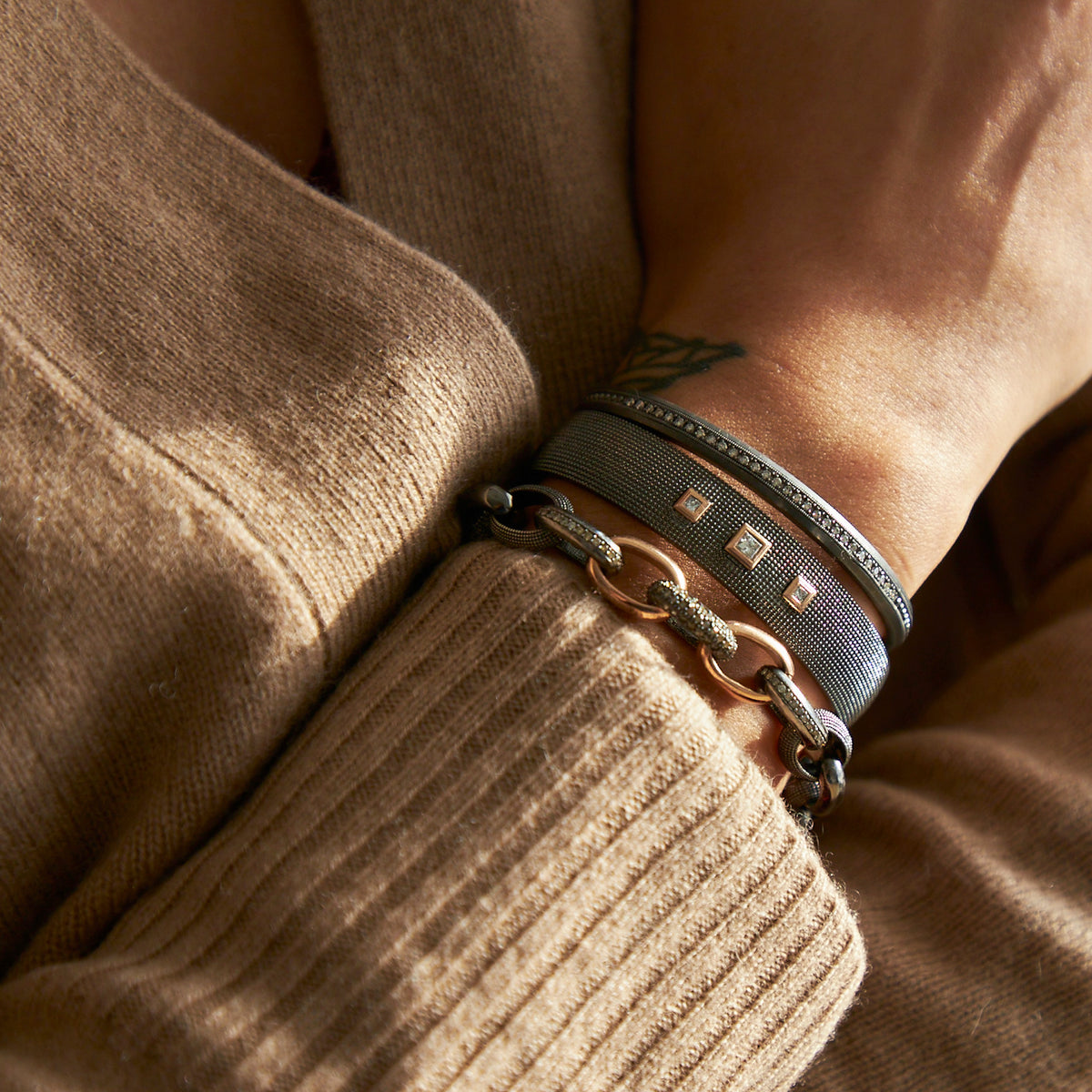 Links – .925SUNEERA